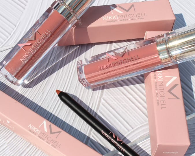 Nikki Lips – Nikki Mitchell